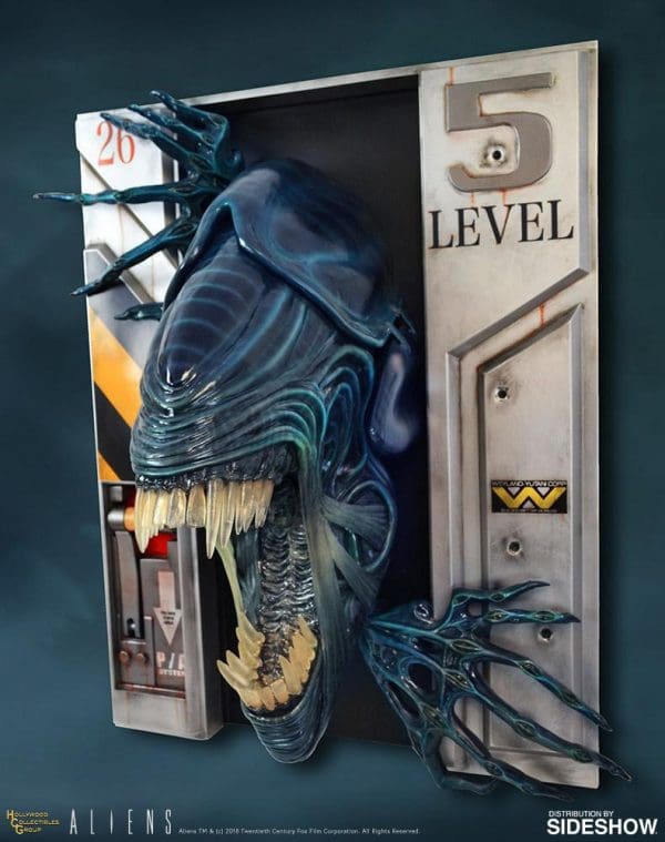 Alien Queen Life-Size Wall Art - Comic Concepts