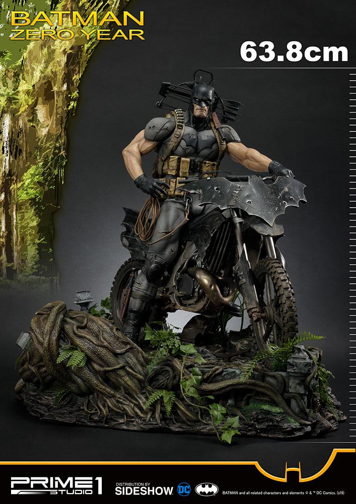 The New 52 Batman Zero Year Statue - Comic Concepts