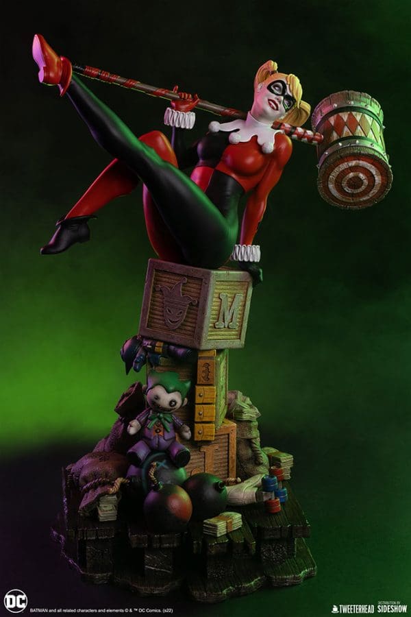 Tweeterhead Batman : Harley Quinn 1/4 Scale Maquette – Comic Concepts