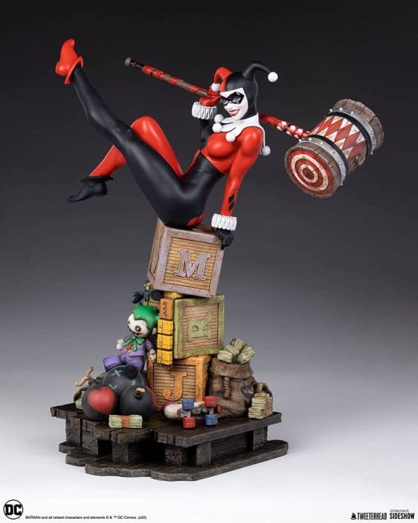 Tweeterhead Batman : Harley Quinn 1/4 Scale Maquette – Comic Concepts