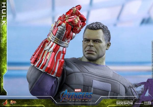 Avengers Endgame Hulk Sixth Scale Figure - Comic Concepts