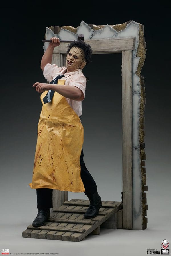 Leatherface The Butcher Statue - Comic Concepts