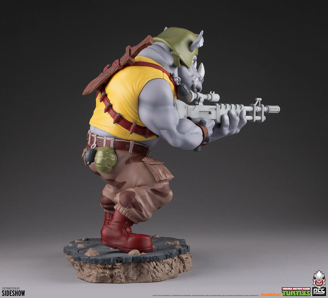 Teenage Mutant Ninja Turtles: Rocksteady 1/4 Scale Statue – Comic Concepts