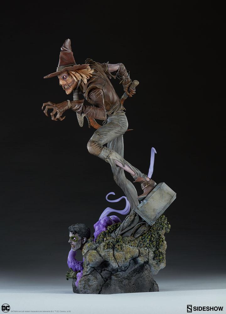Scarecrow Premium Format Figure – Comic Concepts
