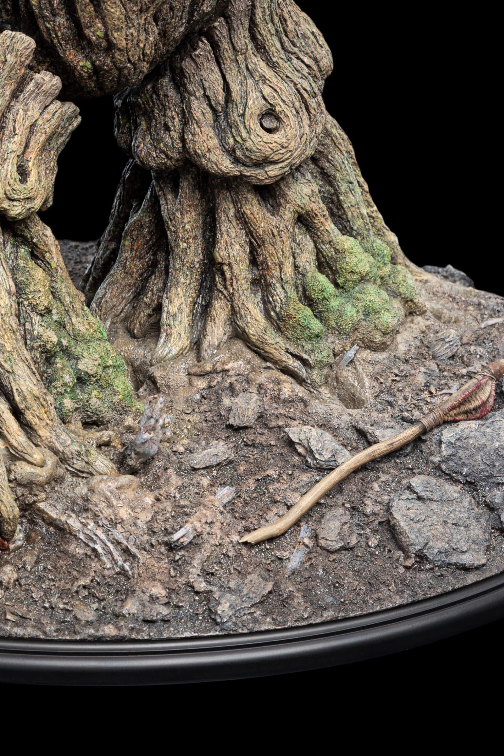 Lord of the Rings Trilogy Leaflock the Ent Statue - Comic Concepts