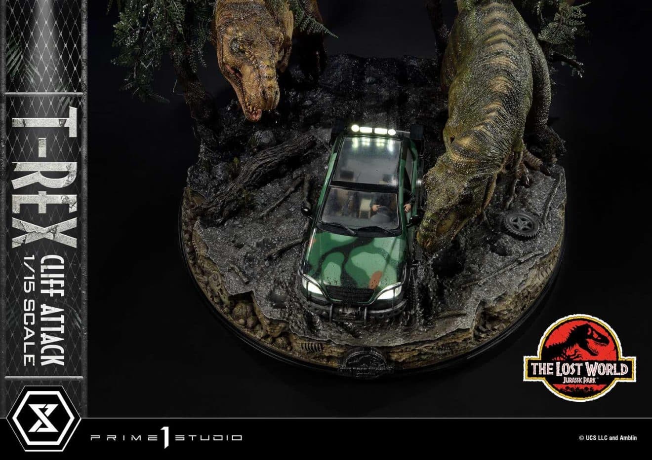 Jurassic Park T-Rex Cliff Attack Statue – Comic Concepts
