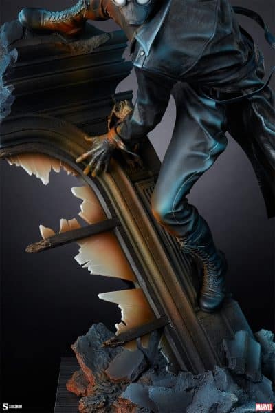 Sideshow Collectibles Spider-Man Noir Premium Format Figure Marvel ...