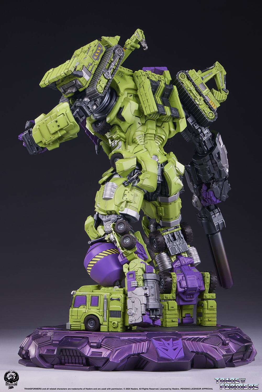 PCS Devastator Statue Transformers Limited Collectible - Comic Concepts
