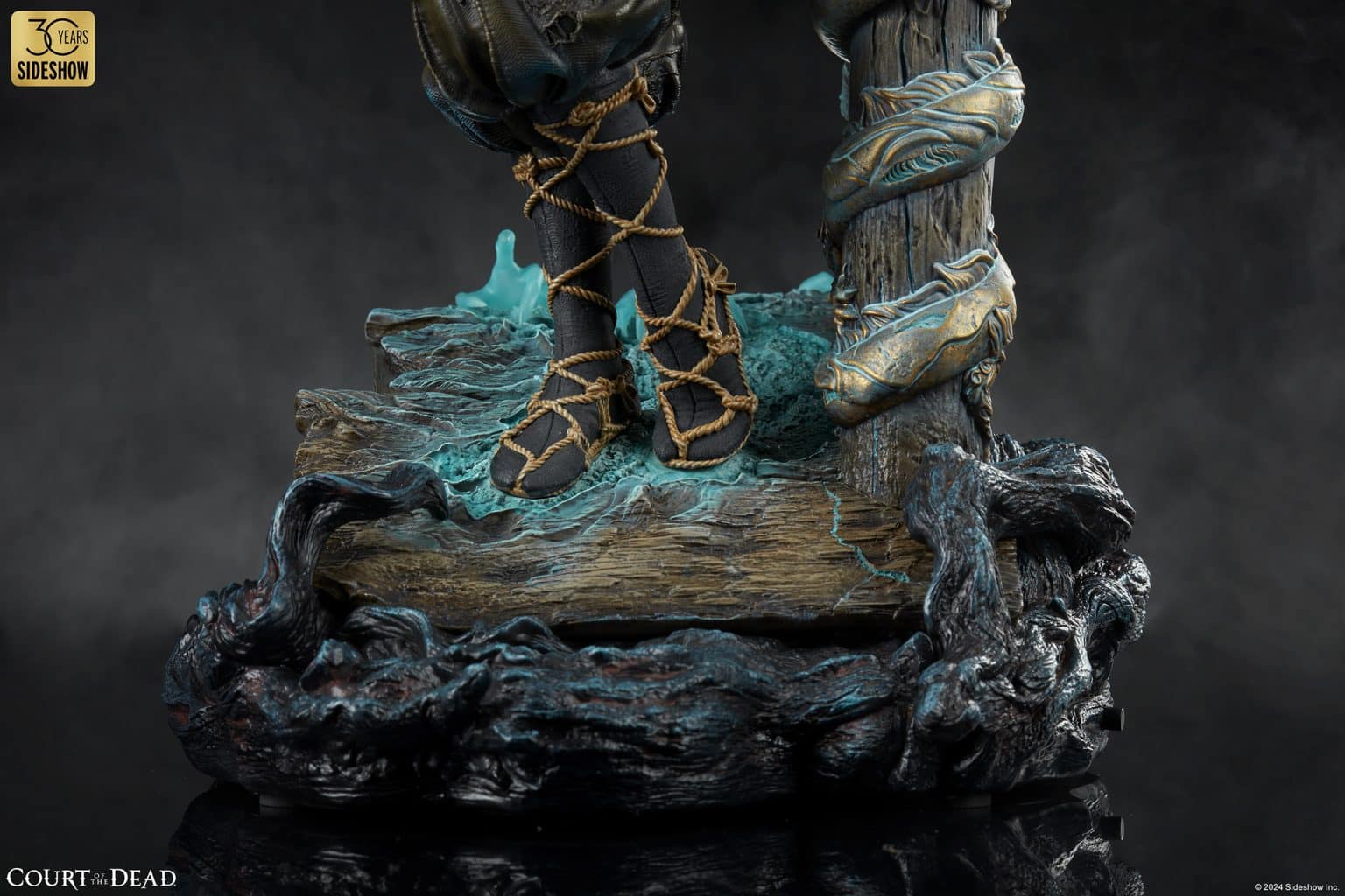 Sideshow Collectibles Slaier The Undying Blade Premium Format Figure ...