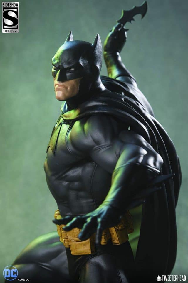 Tweeterhead Batman Statue Quarter Scale Maquette Black and Gray Edition ...