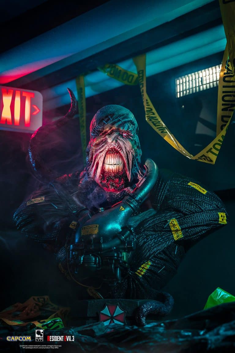 Nemesis Life-Size Bust Resident Evil 3 Limited Collectible - Comic Concepts
