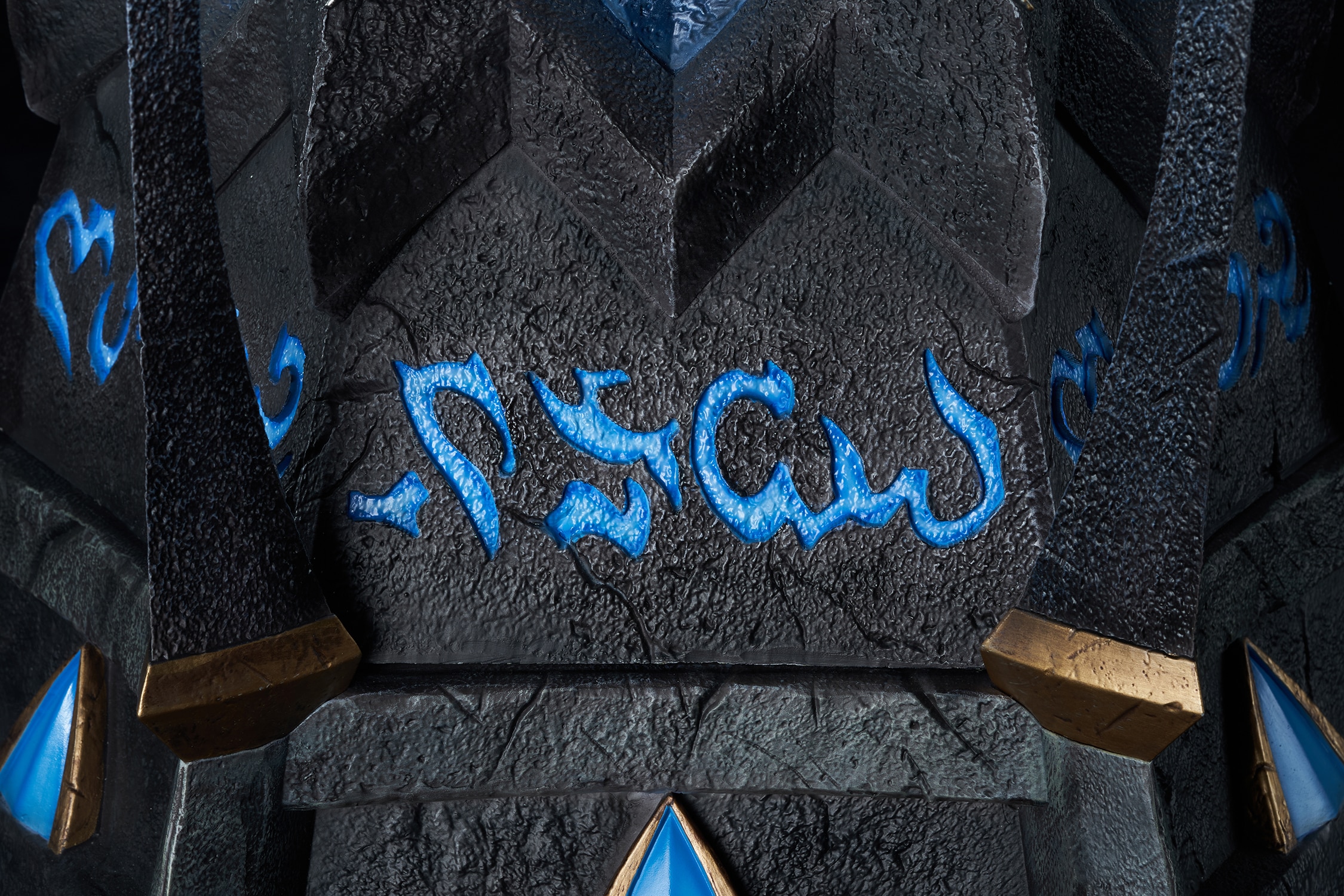 Frostmourne Sword Ice Pedestal - Comic Concepts