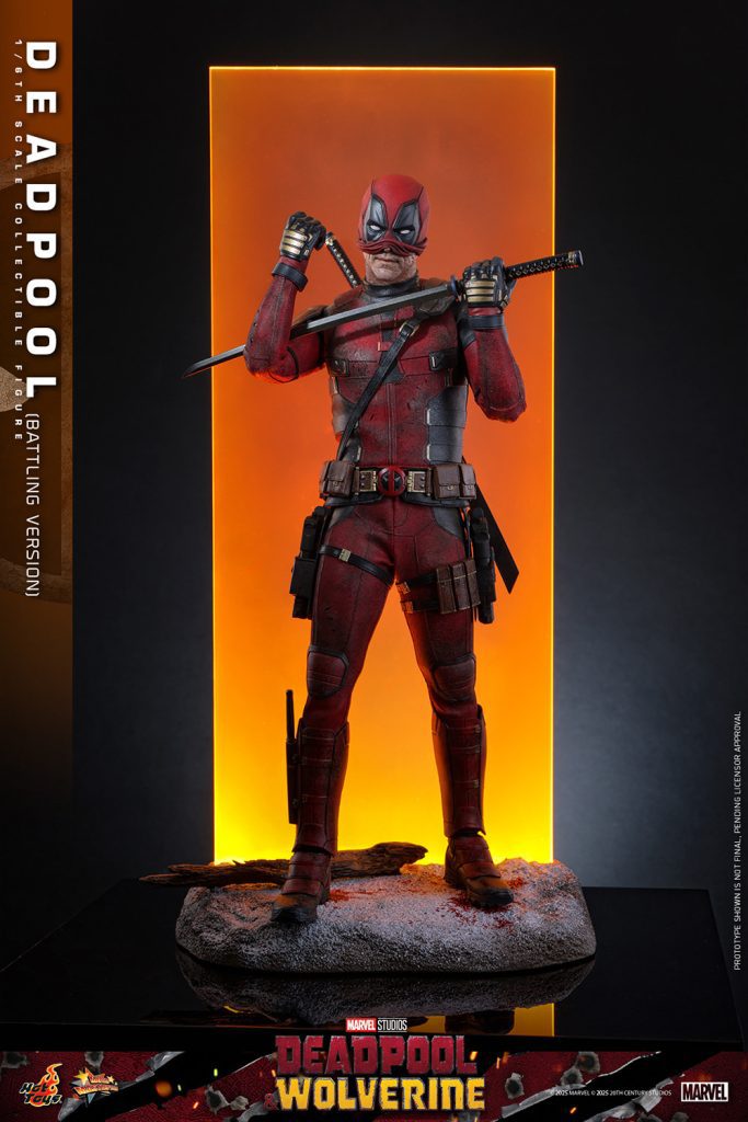 Deadpool Battling Version Sixth Scale Figure Marvel Limited Collectible ...