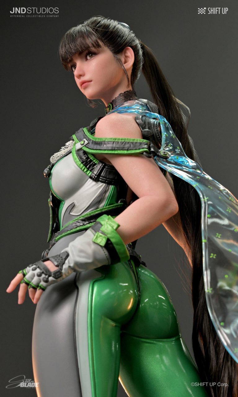 Stellar Blade Hyperreal Eve 1/3 Scale Limited Edition Statue - Comic Concepts