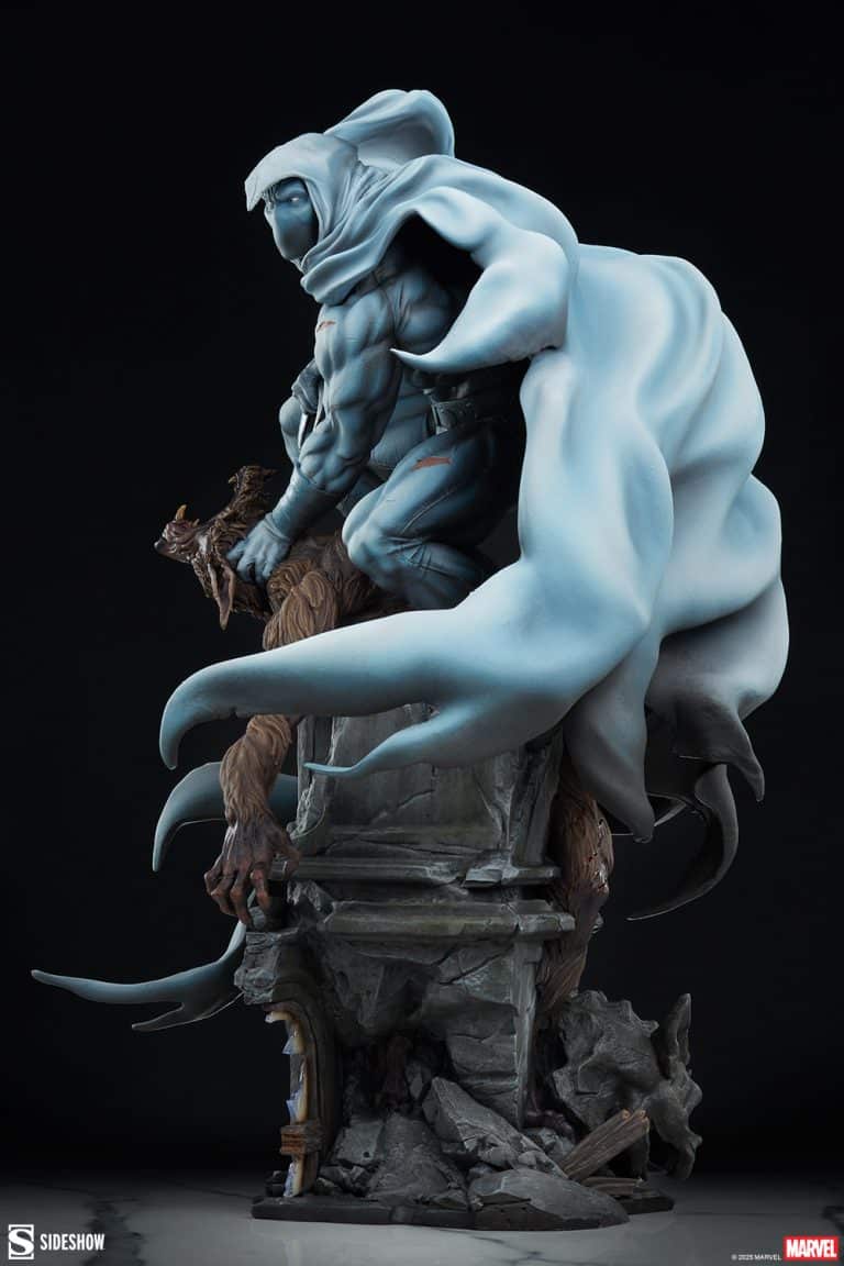 Moon Knight Premium Format Figure – Comic Concepts