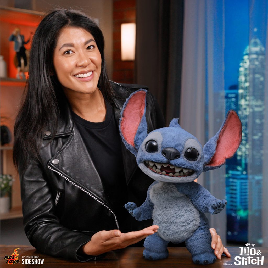 Stitch Life-Size Figure Lilo & Stitch Limited Collectible - Comic Concepts