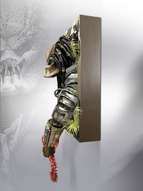 Predator Life-Size Wall Decor Limited Collectible Wall Art - Comic Concepts