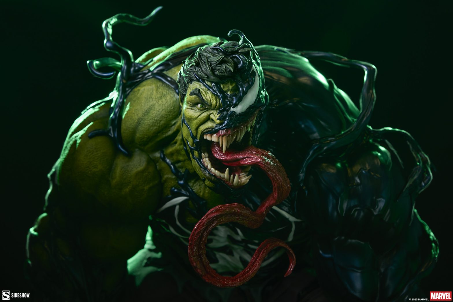 Venomized Hulk Premium Format Figure - Comic Concepts