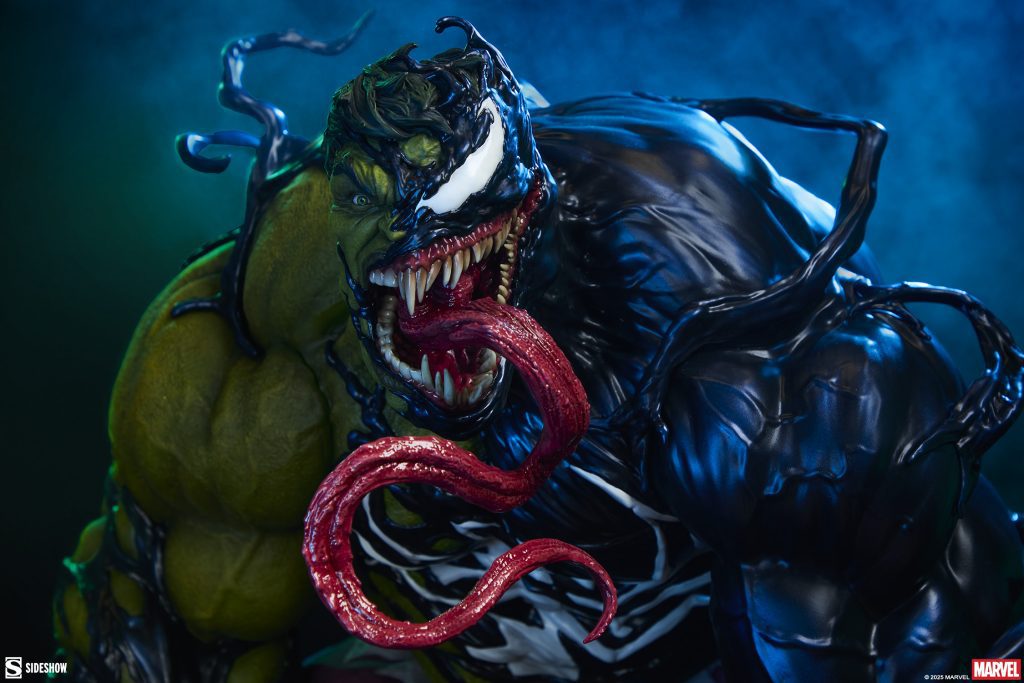 Venomized Hulk Premium Format Figure - Comic Concepts